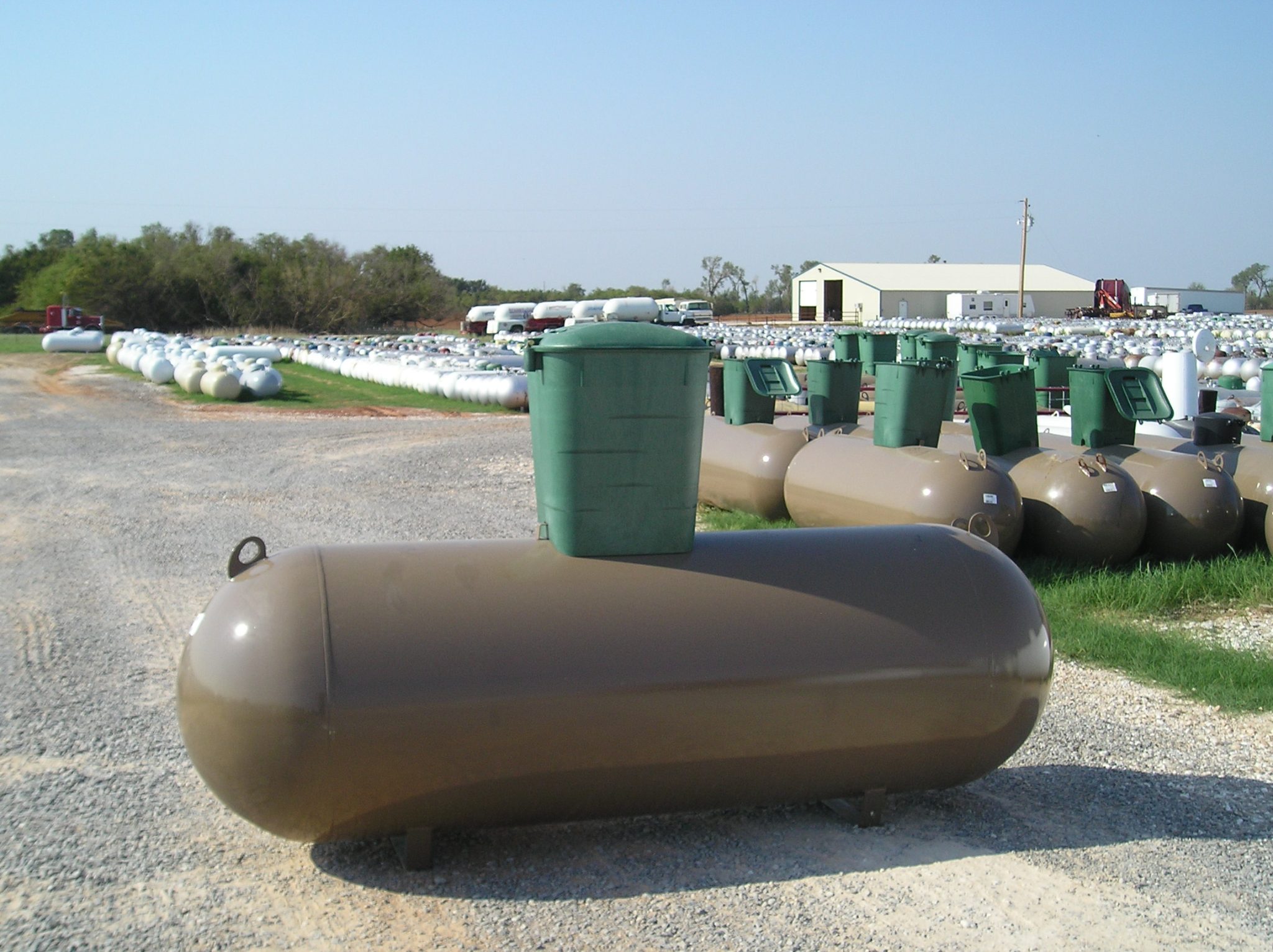 1000 gallon below ground propane tank with riser - Propane Supply Company